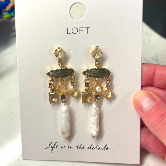 LOFT | Jewelry | New Never Worn Loft Gold And Cream Chandelier Earrings ...